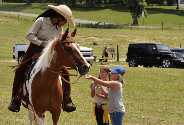 Furlong Fashion Guide: What to Wear to a Horse Race