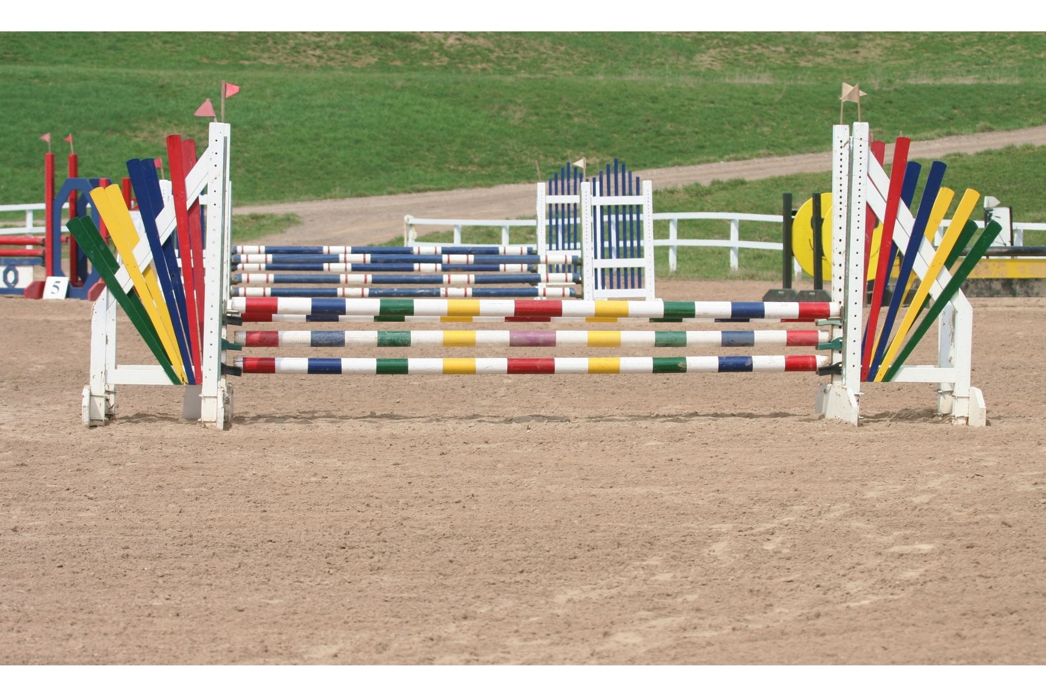 Walking a Show Jumping Course: A Helpful Beginner's Guide - Horse Rookie