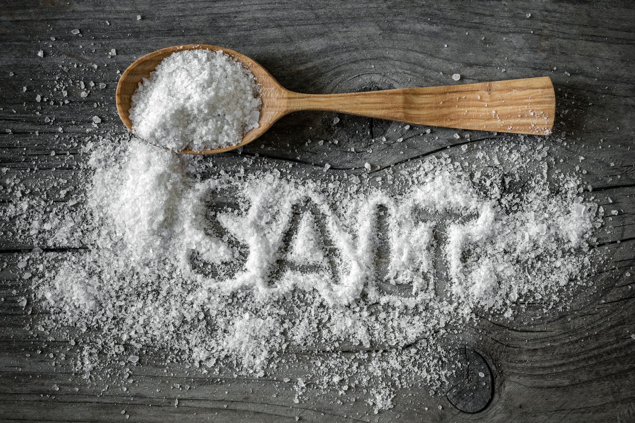 A Pinch or a Pound? How to Feed Loose Salt to Horses - Horse Rookie